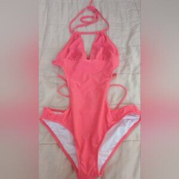 VENUS | Swim | Venus Monokini Sunset Pink Spellbound We Wear Pink On ...